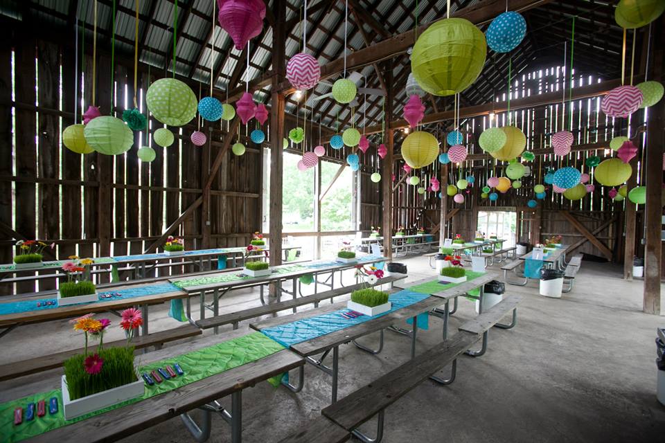 Corporate Picnic Barn Rental Area | Smokey Glen Farm